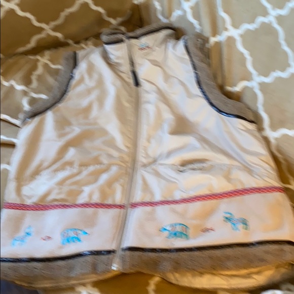 INUK | Jackets & Coats | Inuk Vest Size Xxl | Poshmark